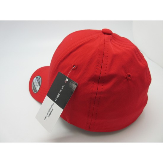 2006-23 FLEX FIT HAT RED